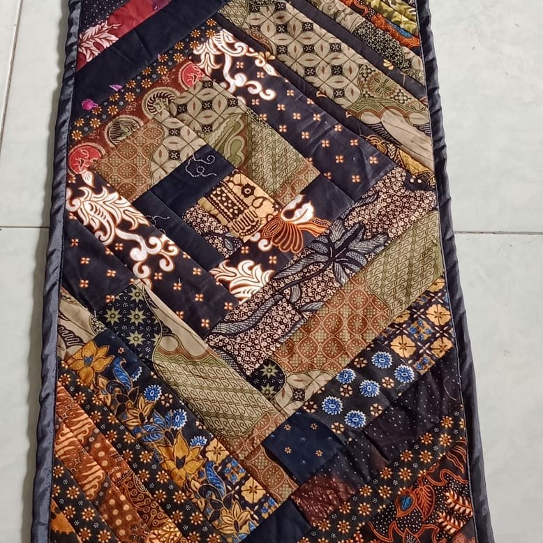 Patchwork Table Cloth – eJazmine.com